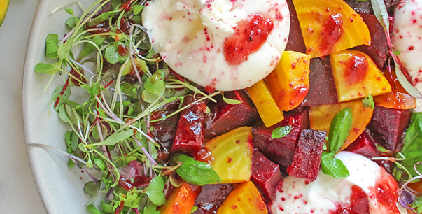 Beet & Burrata Salad with Raspberry Balsamic Dressing - A. Darbo AG