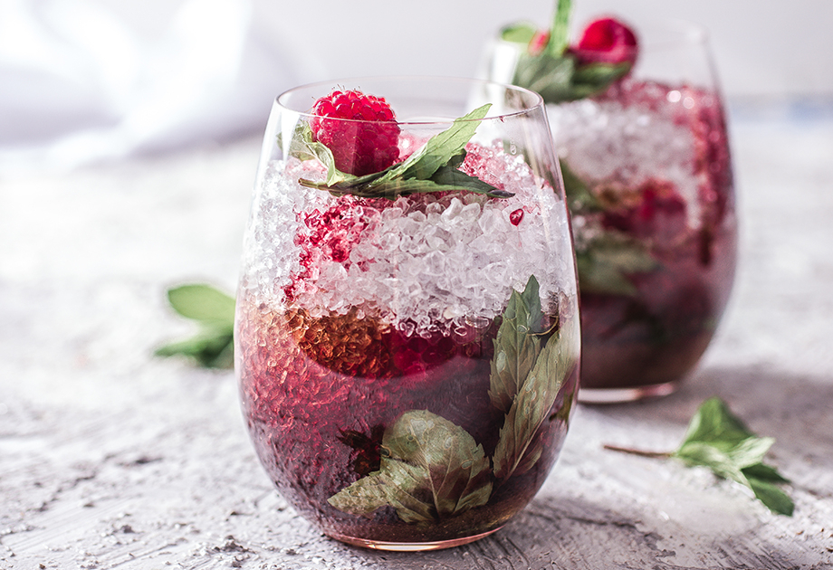 Raspberry mint cocktail - A. Darbo AG
